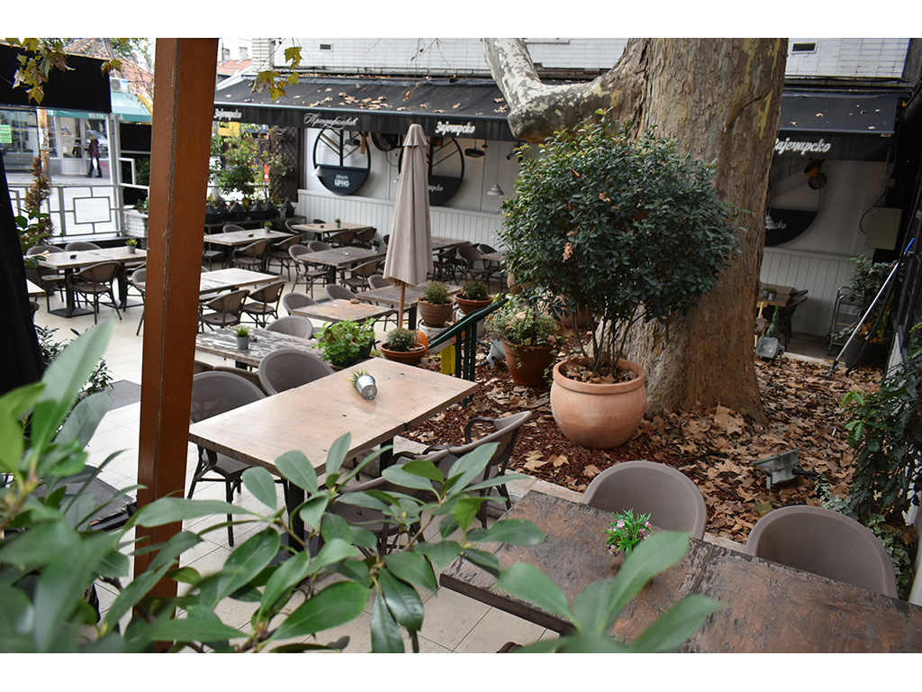 BISTRO TRANDAFILOVIĆ | restoran trandafilovic beograd | Restorani ...