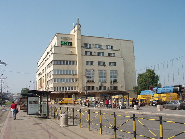 Zgrada pošte broj 2: Tužna sudbina gradske lepotice koju su naružile ...