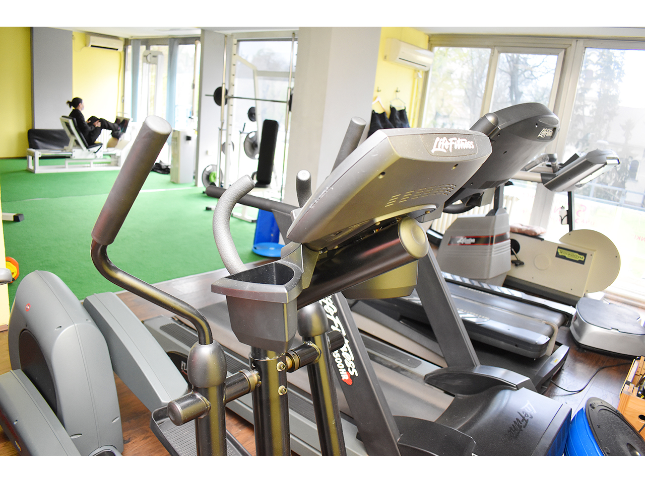 FITNESS KLUB FIT N | Fitness klub Zemun, fitnes klubovi u Zemunu ...