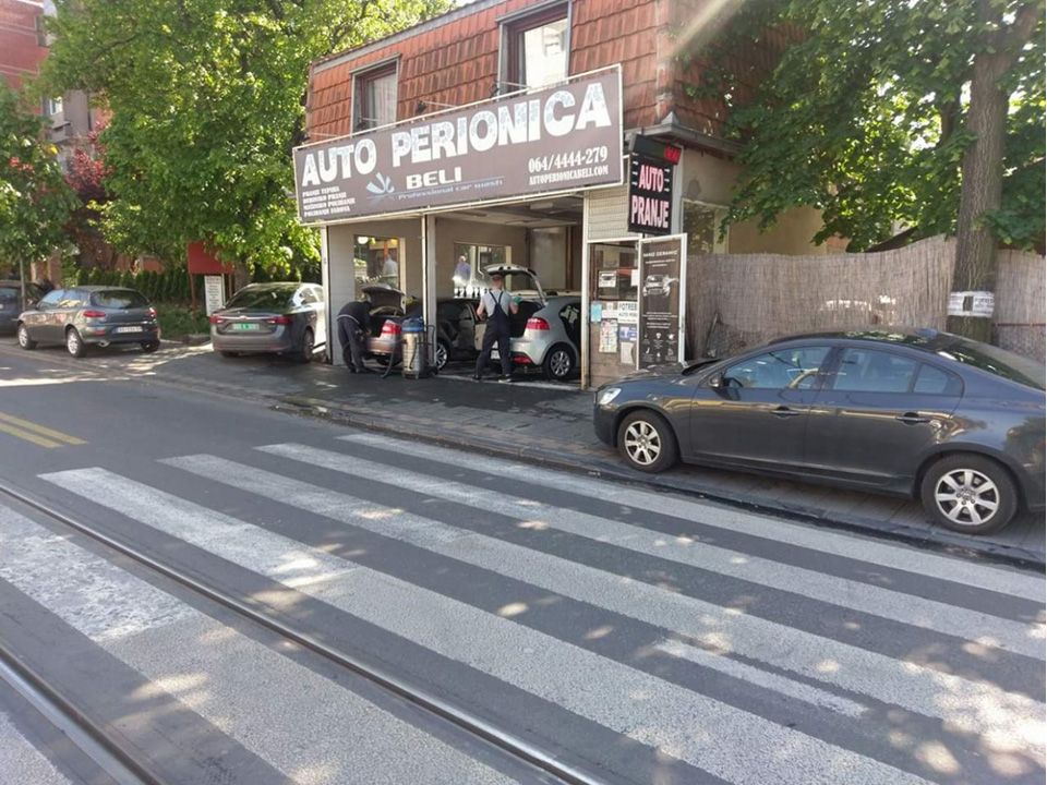 AUTO PERIONICA BELI | auto perionice Vozdovac, auto perionica na ...