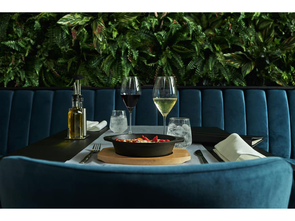 369 BAR & RESTAURANT | Restaurants | 36 Bulevar marsala Tolbuhina st ...