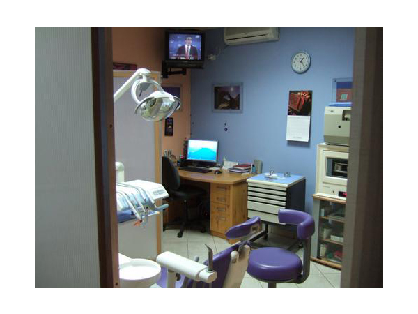 DR BANDUKA DENTAL OFFICE | Dental surgery | 14b Mihaila Todorovica st ...